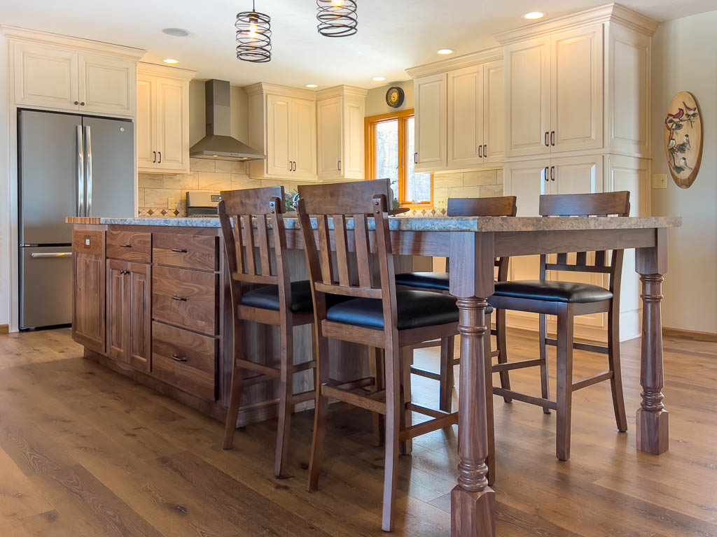 Designer Showcase - Valley Cabinet, Inc.