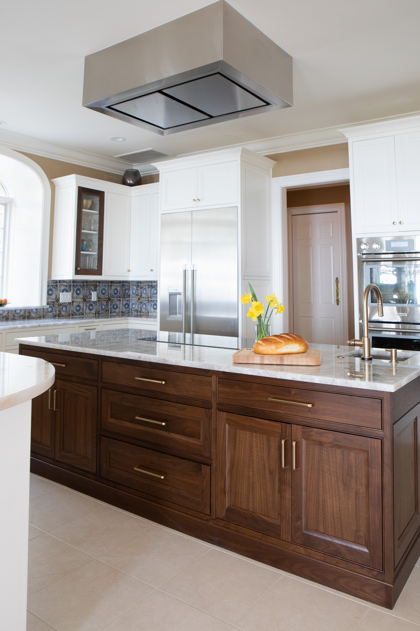 Designer Showcase - Valley Cabinet, Inc.